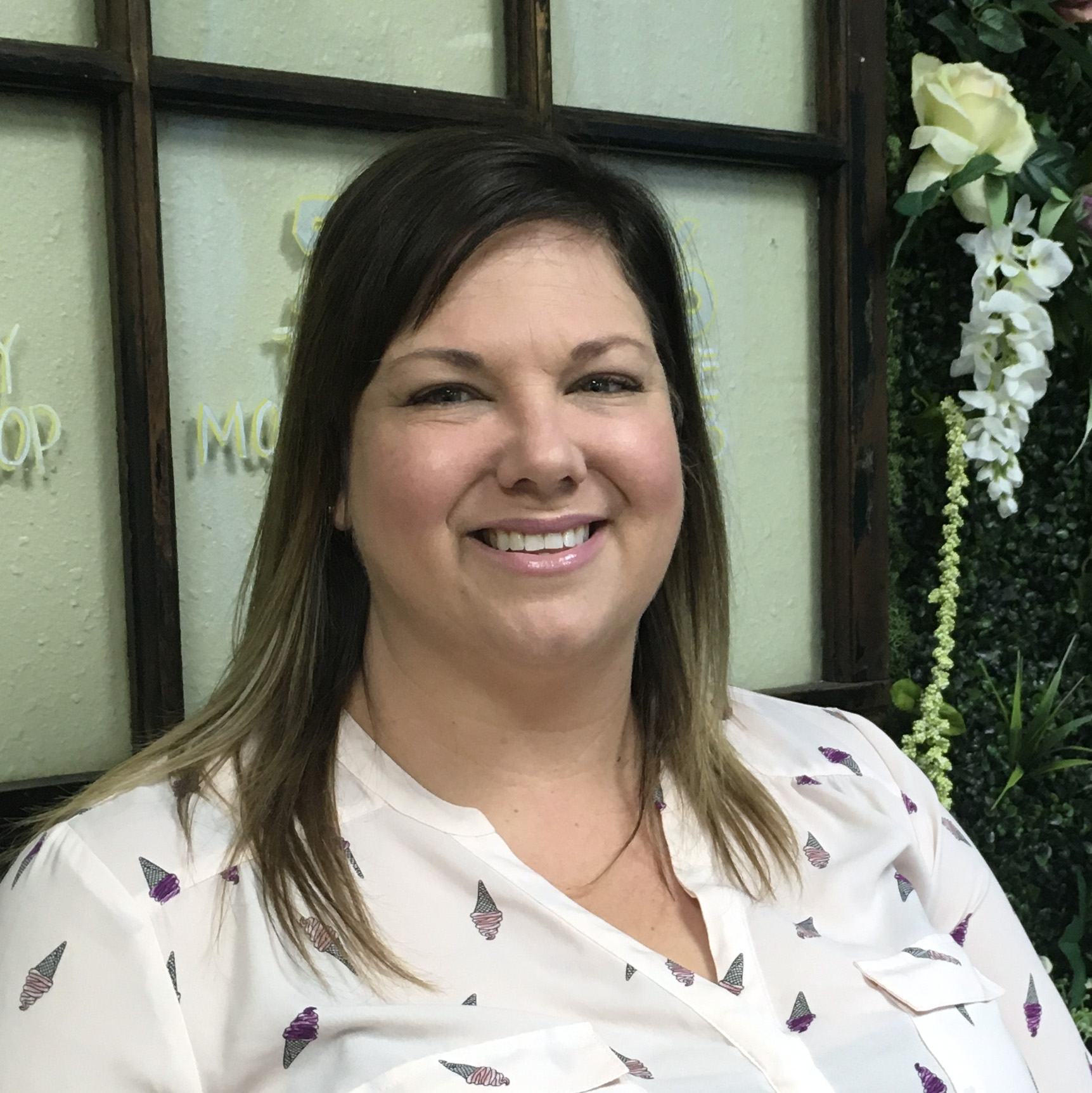 Whitney Fowler's Instagram, Twitter & Facebook on IDCrawl